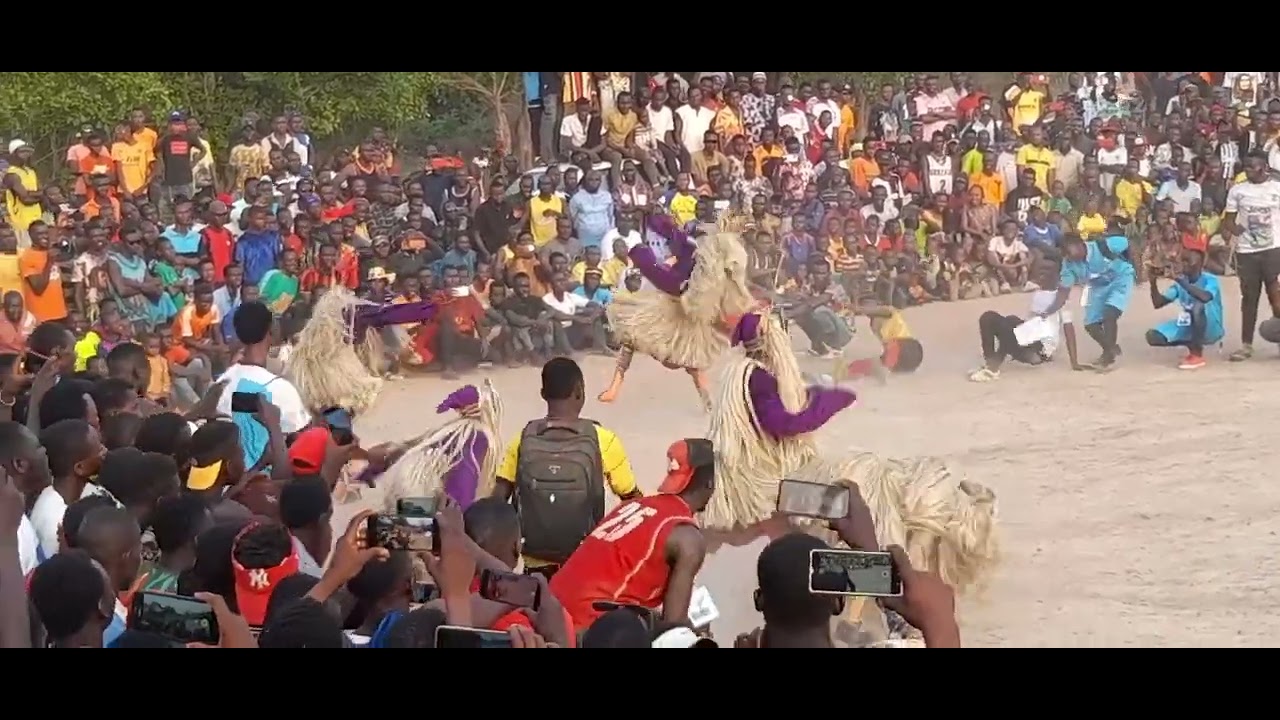 La_danse_traditionnelle_africaine_#32_kodden_Tollon - YouTube