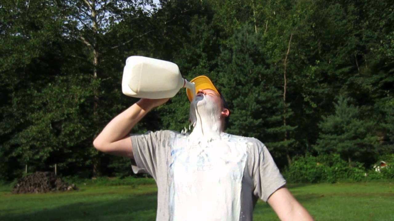 MILK CHALLENGE WORLD RECORD 23 SECONDS - YouTube