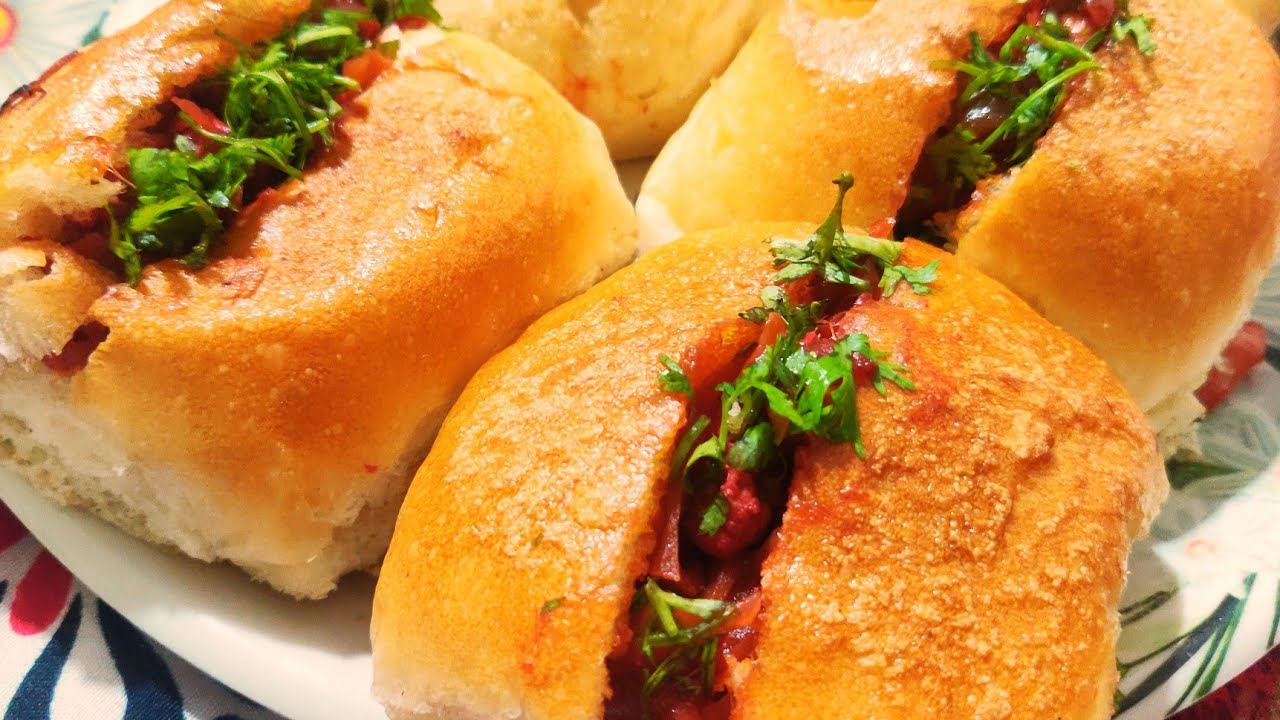 chicken pav recipe| chicken masala pav - YouTube