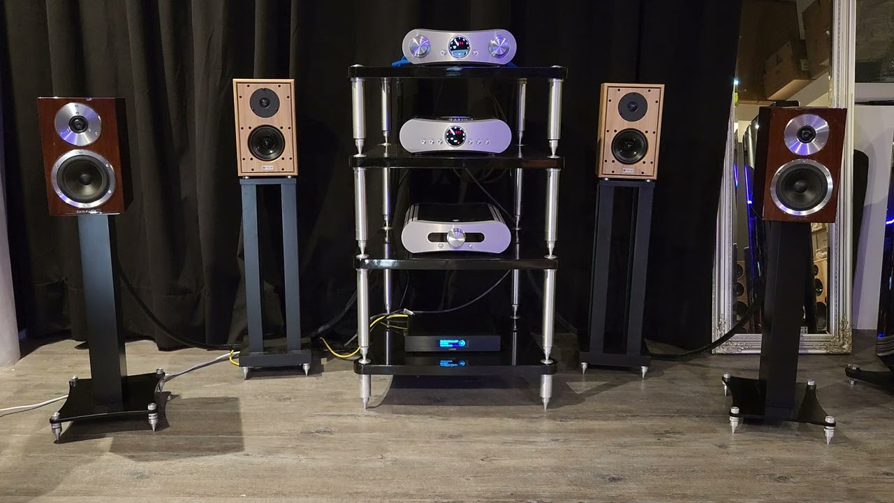 Gato Audio FM-8 + AMP-150AE + CDD-1 - YouTube