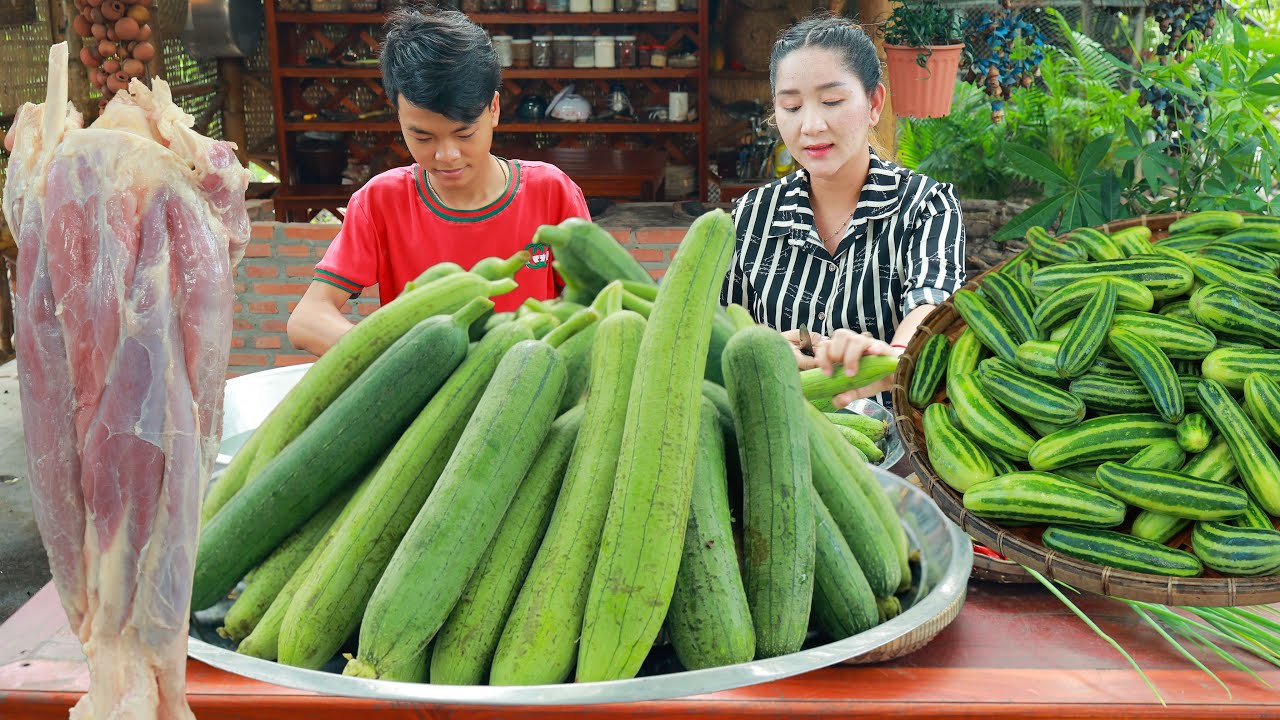 Crunchy Cucumber Pickle, Cow Leg and Sponge Gourd Soup are Delicious ...