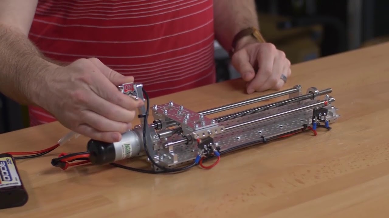 Linear Actuator / Slider camera - YouTube