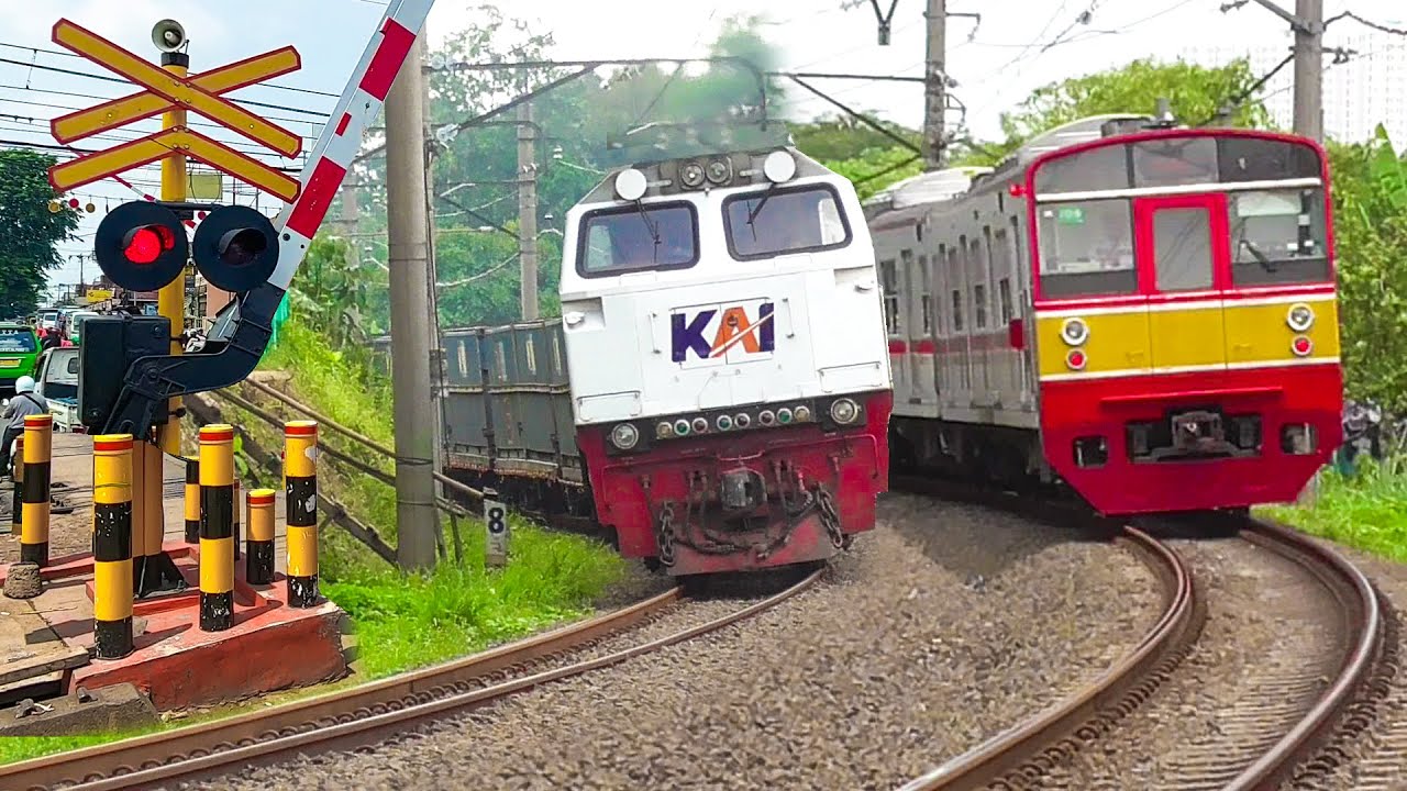 Berbagai Jenis Kereta Api Listrik KRL, KA Batubara Terbaru Di ...