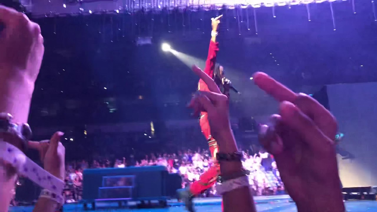 Migos- Ice Tray Live New Orleans Aubrey & Three Migos 9/24/2018 - YouTube