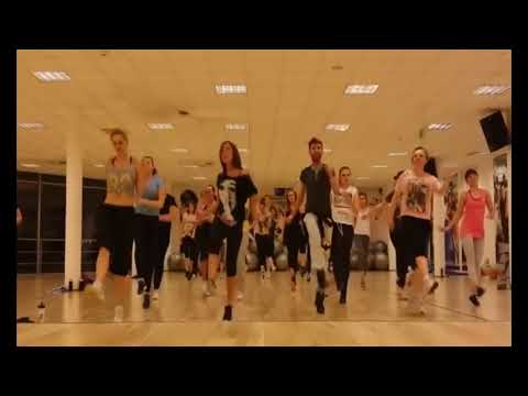happy coreografia - YouTube