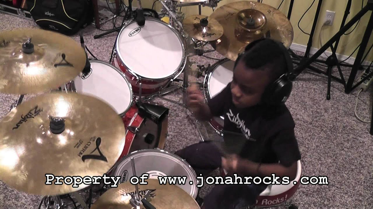 Foo Fighters - My Hero, 6 Year Old Drummer, Jonah Rocks - YouTube