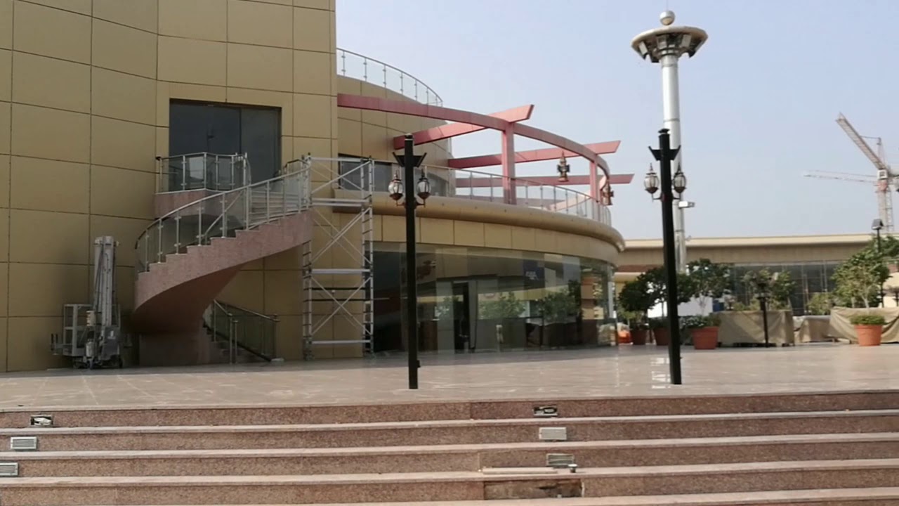 Jeddah Auto Mall - car selection - YouTube