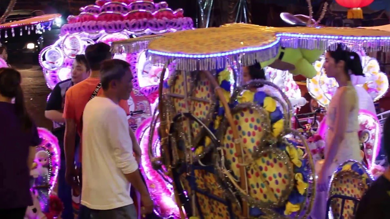 Trishaw or Beca rides in Malacca town Part 1 - YouTube