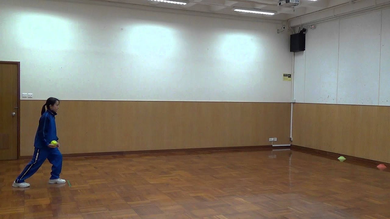 Underhand Roll (Softball) - YouTube