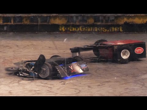 Last Rites vs. Sabre-X - RoboGames 2017 - YouTube