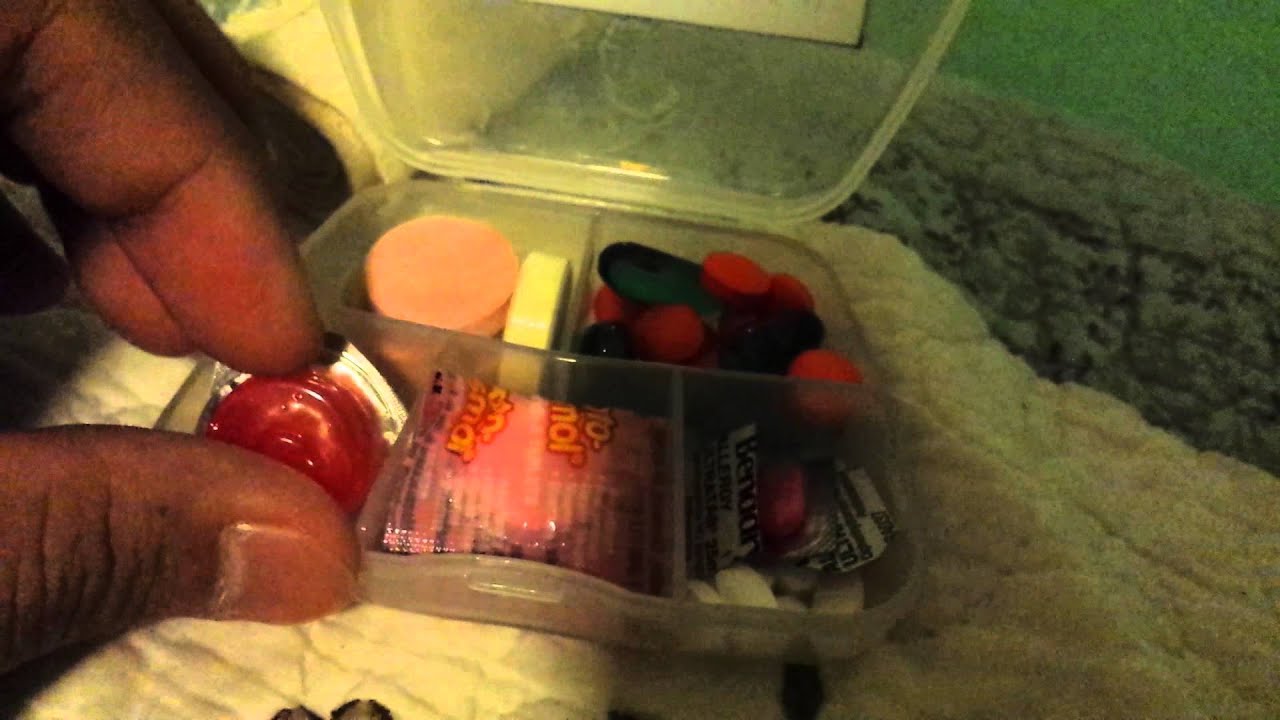 Small survival medkit - YouTube