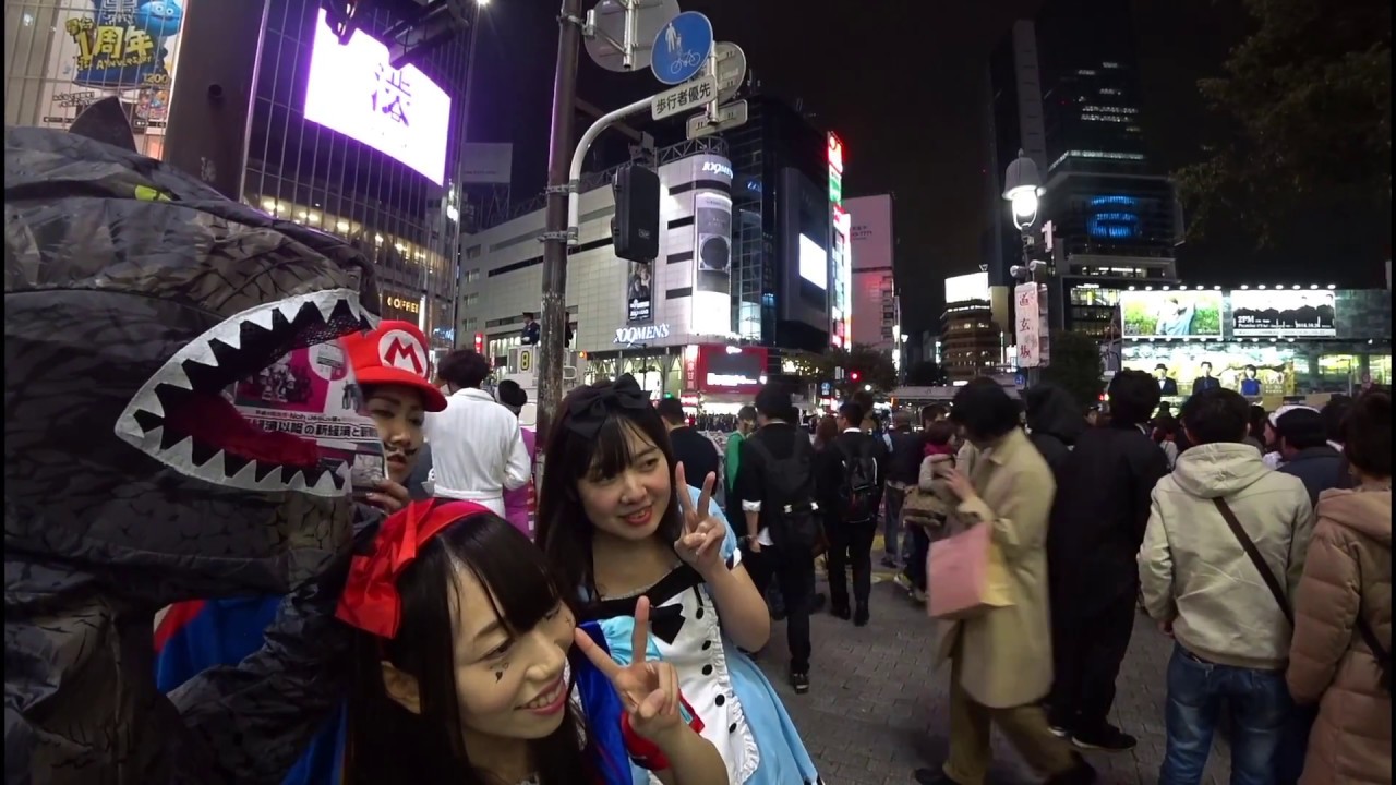 SHIBUYA Halloween GODZILLA Costume 2016 in Japan - YouTube