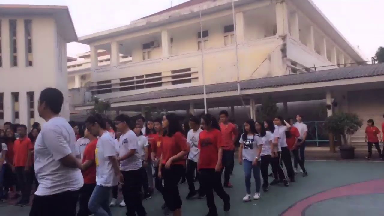 SMP Petra 2 Live Stream - YouTube