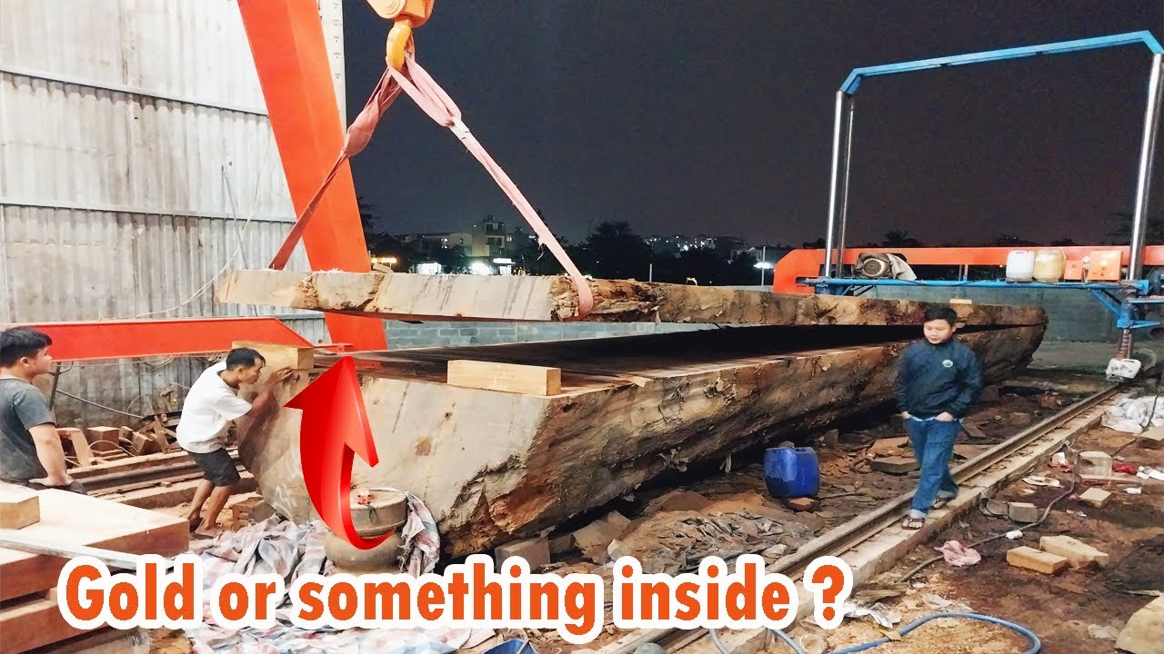 Wood Cutting,hoisting Skills- Saw Very Beautiful Boards From Giant Red ...