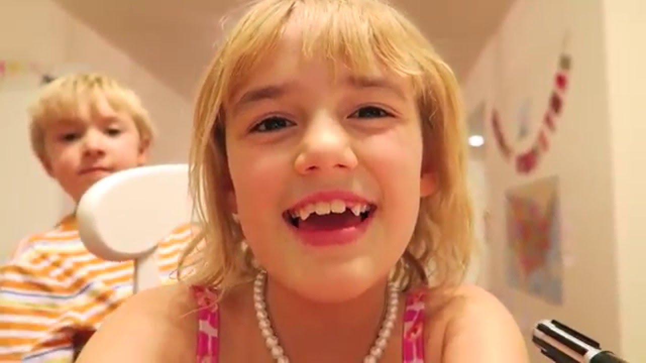 Bailey's First Vlog - YouTube