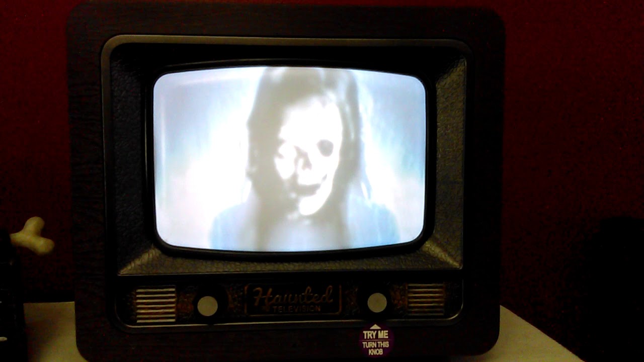 Haunted Animated Vintage Style Tv Halloween Creepy sounds Must see ...