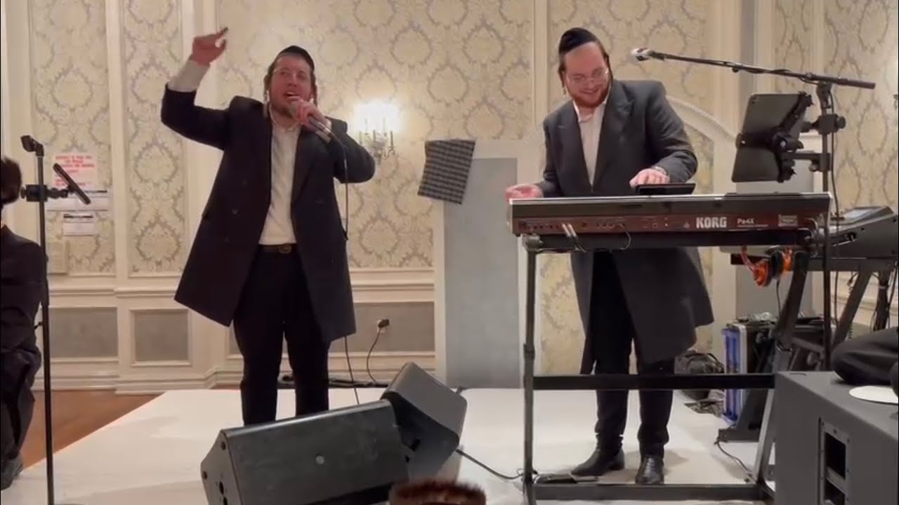 Wedding with Motty Breier & Kalmey Schwartz 🔥 - YouTube