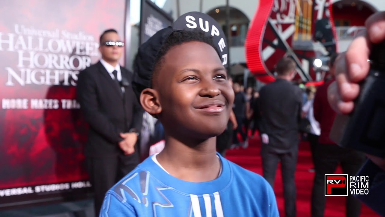 Evan Alex of "Us" excited to check out US and Ghostbusters Maze at HHN ...