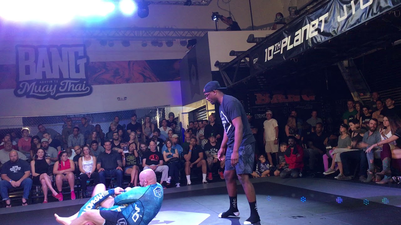 Austin Avera vs Stephen Eakin OT - YouTube
