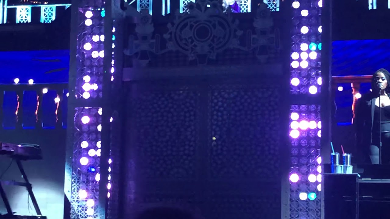 Cher Fernando Stockholm 2019 - YouTube