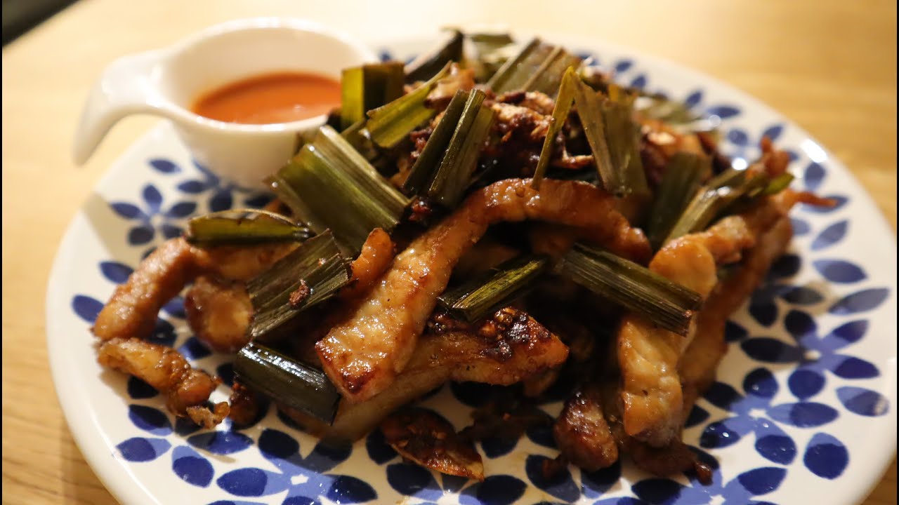 Fried Pork With Pandan Leaf - YouTube