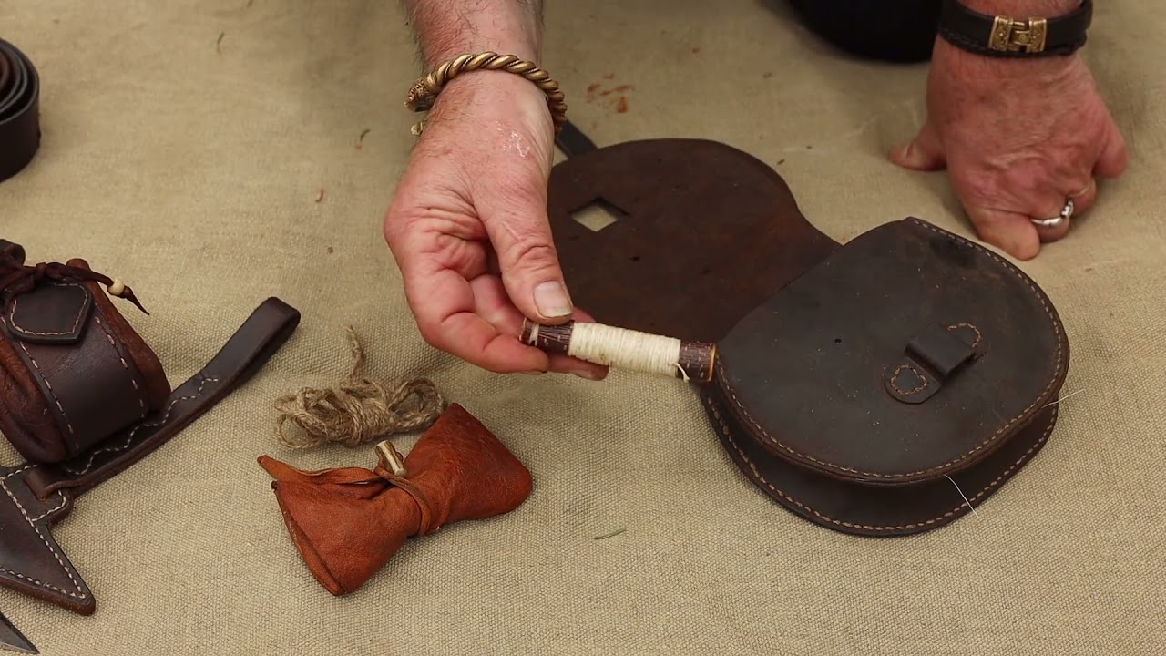 ele mostra suas ferramentas vikings (cimbrer bushcraft) - YouTube