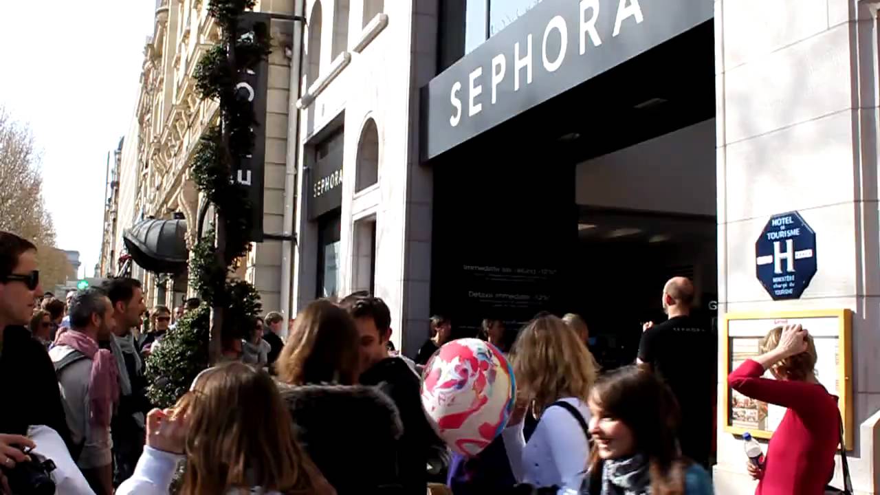 SEPHORA STORE @ PARIS - YouTube