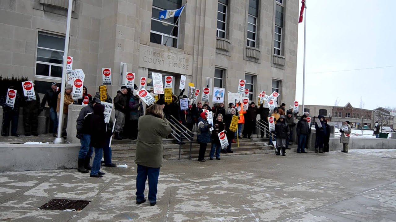 Anti-Wind Turbine Protest in Goderich on March 1, 2013 - YouTube