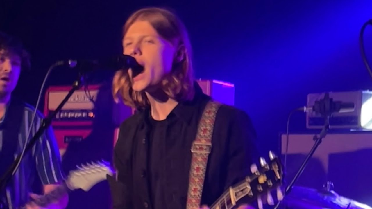 Toby Lee “House on Fire” Live - YouTube