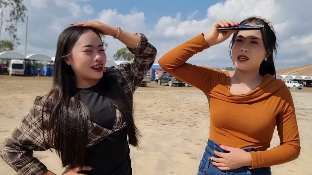 hnub no mus saib tshav pob neeg coob kawg li - YouTube