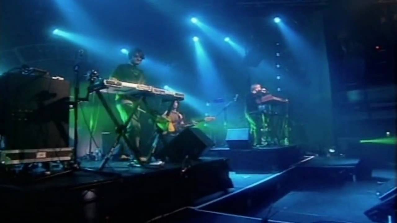 Royksopp Live @ MTV's Five Night Stand 2002 - Poor Leno [pt. 3/3] - YouTube