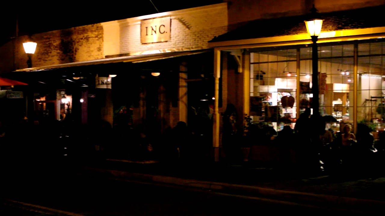 Samsung NX1000 / 1080 / 30p / night sample video