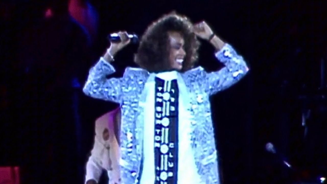RARE! Whitney Houston ‘So Emotional’ Live Snippet at Plaza de Toros ...