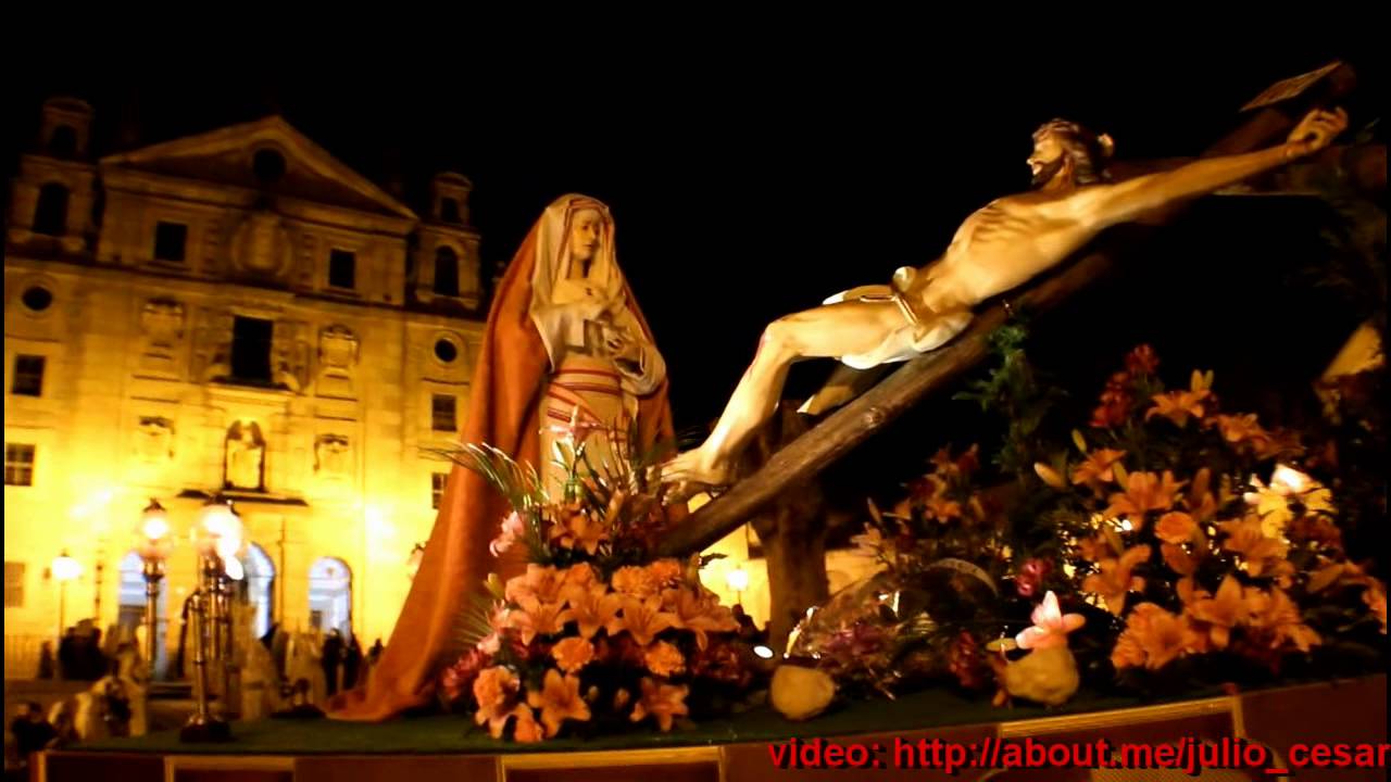 PROCESION VIA MATRIS VIERNES 30032012 - ÁVILA - YouTube