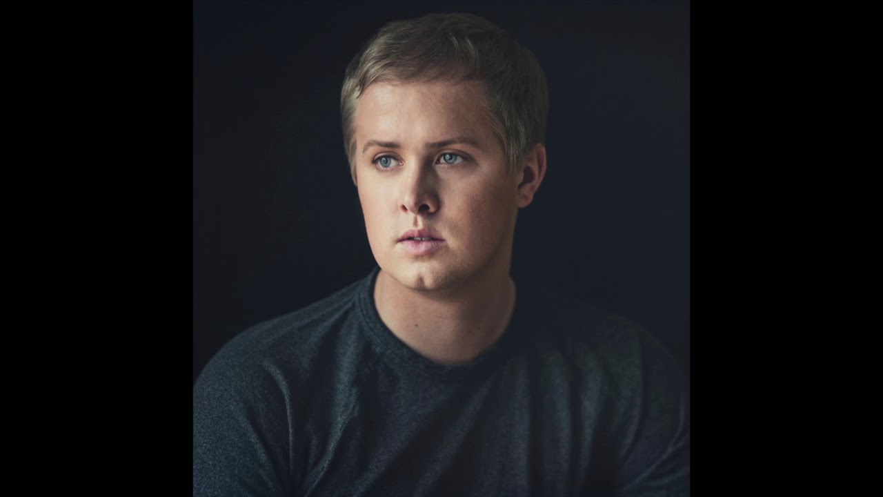 Dancing On My Own (Robyn Cover) - Charlie Brennan - YouTube