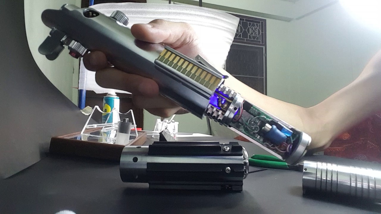 Custom FX Luke ESB Lightsaber - YouTube