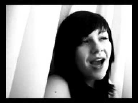 vidmo org devushka chitaet rep  4766 3