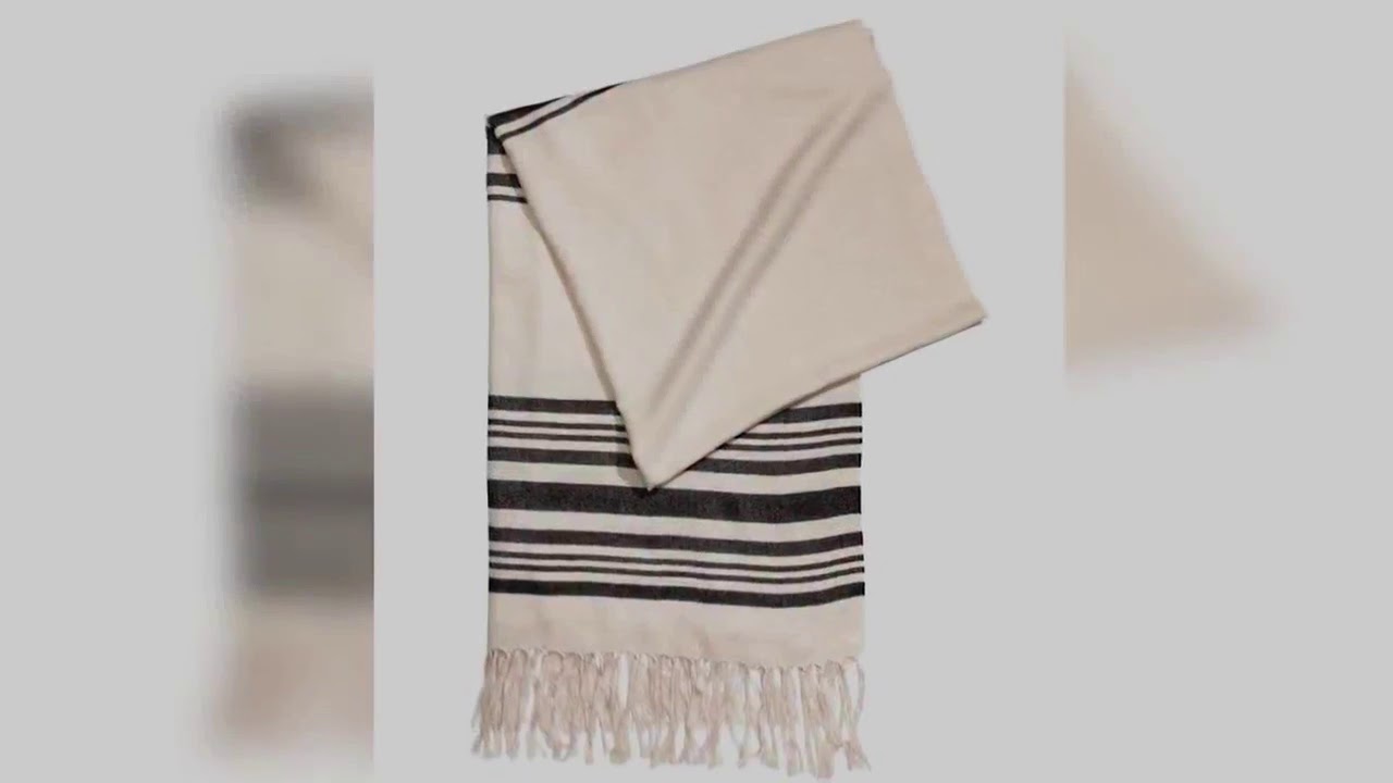 #1 Jewish Prayer Shawl - YouTube