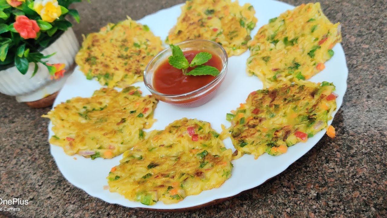 Easy Maggi Pan Cake Recipe😲😲😲😲😲 Delicious and easy to cook ️ ️😋😋😋 - YouTube