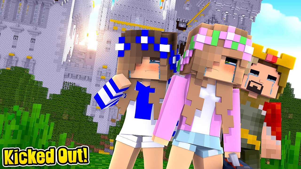 LEAVING OUR CASTLE FOREVER! | Minecraft Little Kelly w/LittleCarly ...