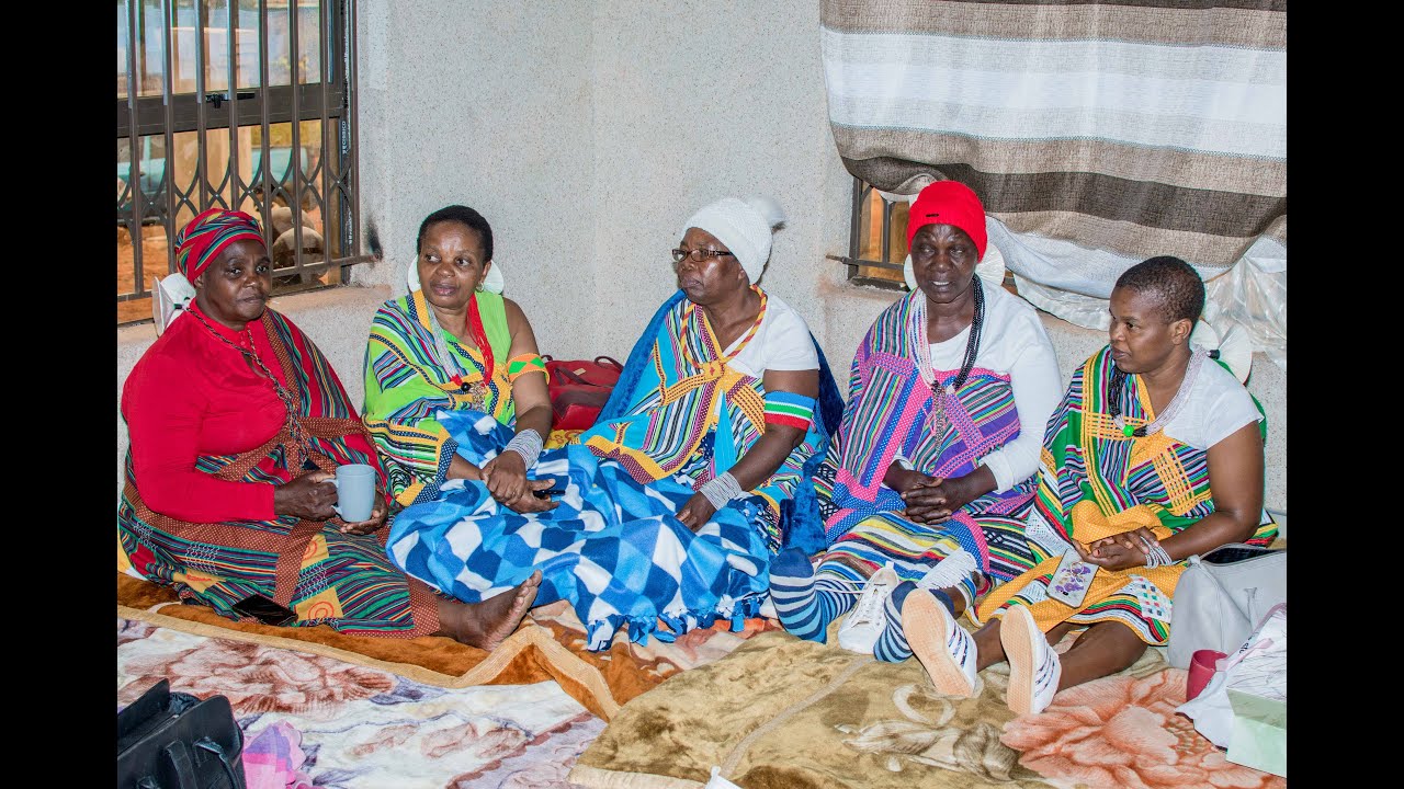 The in laws coming to see the children. Limpopo, Venda, Vondwe Lwavune ...