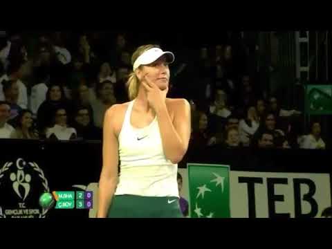 Türk Taraftar, Maçta Sharapova'ya Seslendi: benimle evlenirmisin