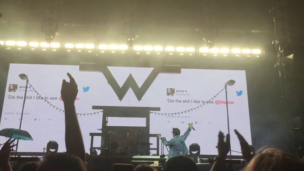Weezer Man In The Mirror Tribute in Indianapolis 07/16 - YouTube