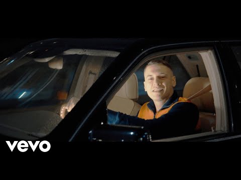 Małach feat. Kukon - Obdrapany marmur (Official Video)