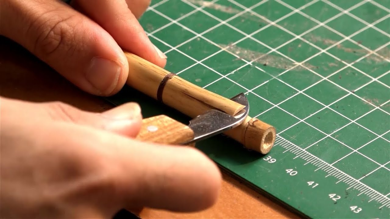 Kif tinħadem Zummara - How a Maltese reed pipe is made - YouTube