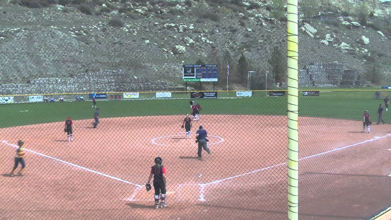 MSUB Softball Bella Rovens Highlights 4/23/16 - YouTube