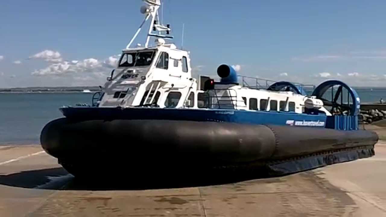 Amazing passengers Transportation HOVERCRAFT June 2014 England - YouTube