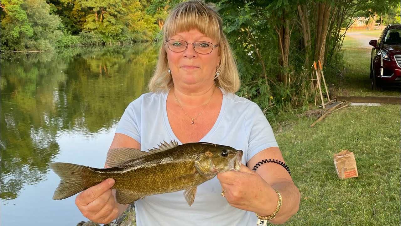 Chrissy P and his mom slam Bass on the canal right outside the marina ...