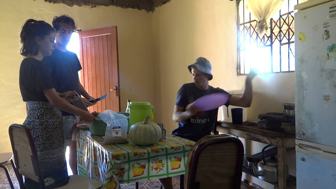 Mzikhona Mgedle& Friends: From Cape Town To Mtata & Gatyane - YouTube