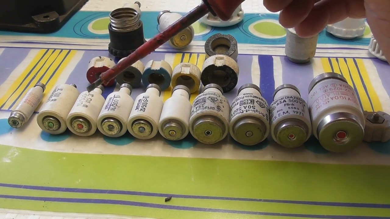 Weber bottle fuses, zekeringen, D2, D3 - YouTube